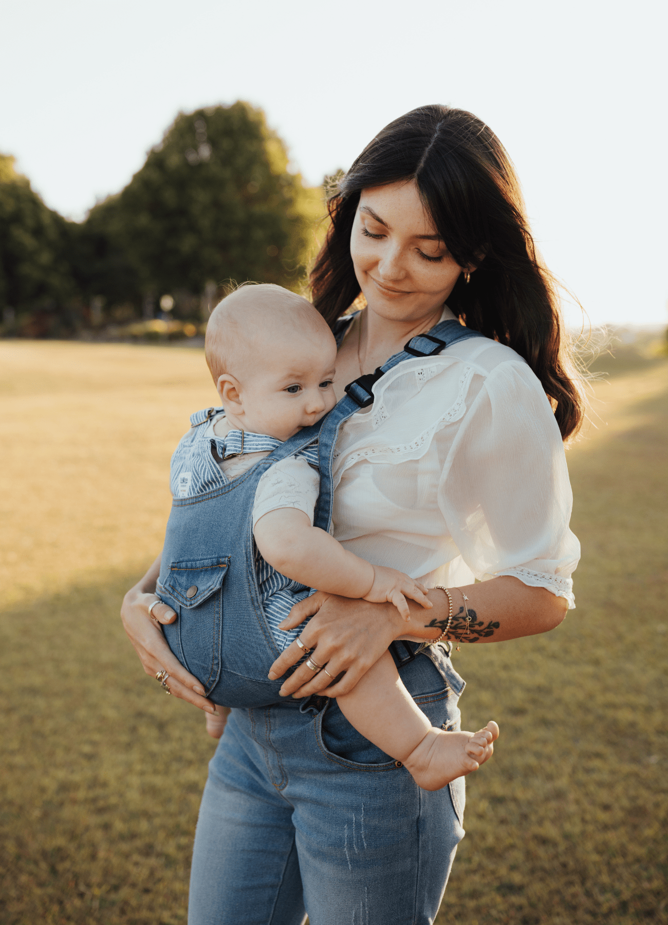 the classic mumsie baby carrier overalls – the mumsie