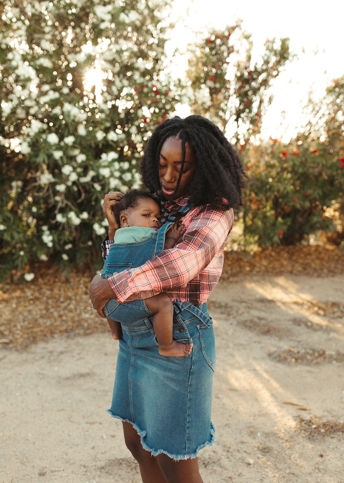 the summer blue babywearing overalls – the mumsie